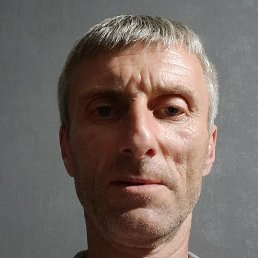 Роман, 48 лет, Рак, из г. Москва познакомится c целью Семья ...